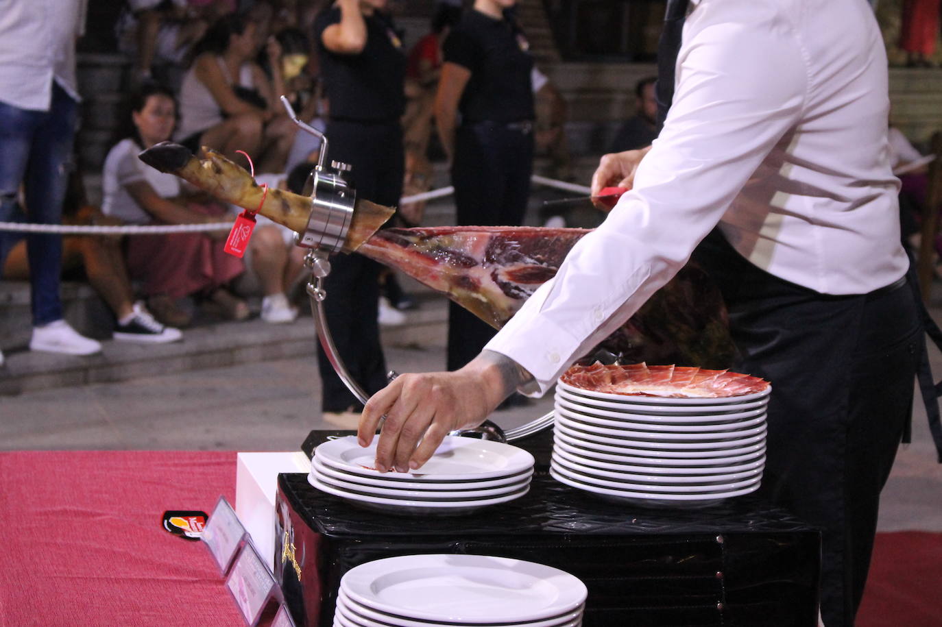 En imágenes, el XXIII Concurso de Cortadores de Jamón de Monesterio | Hoy